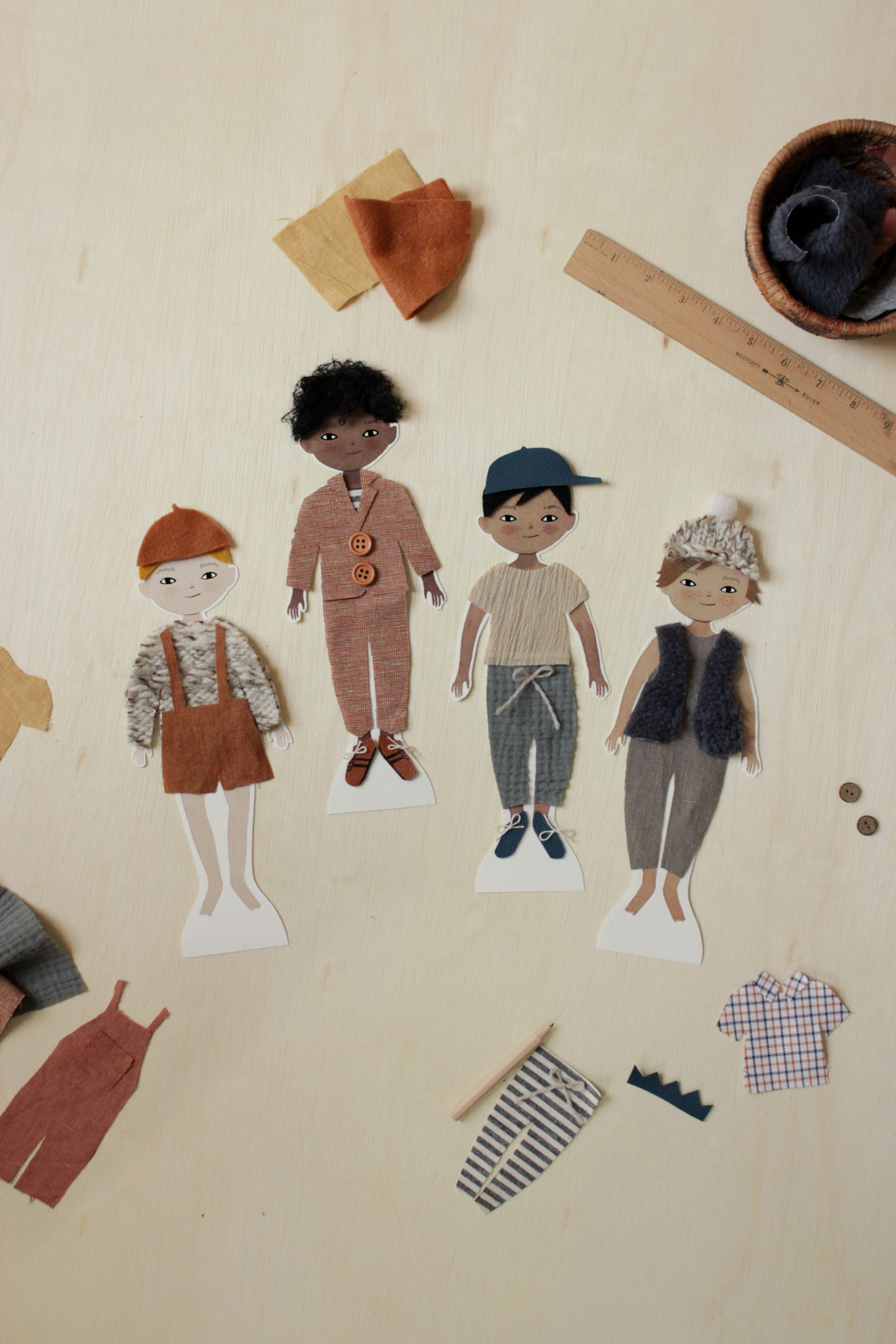 Decorate a Friend: Printable Paper Doll Boys - Mer Mag